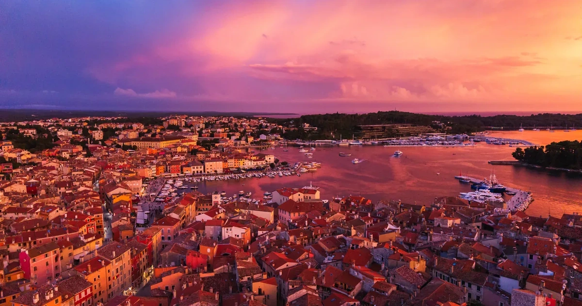 Wann ist die beste Reisezeit für Rovinj? – Wetter im Monatsvergleich ...